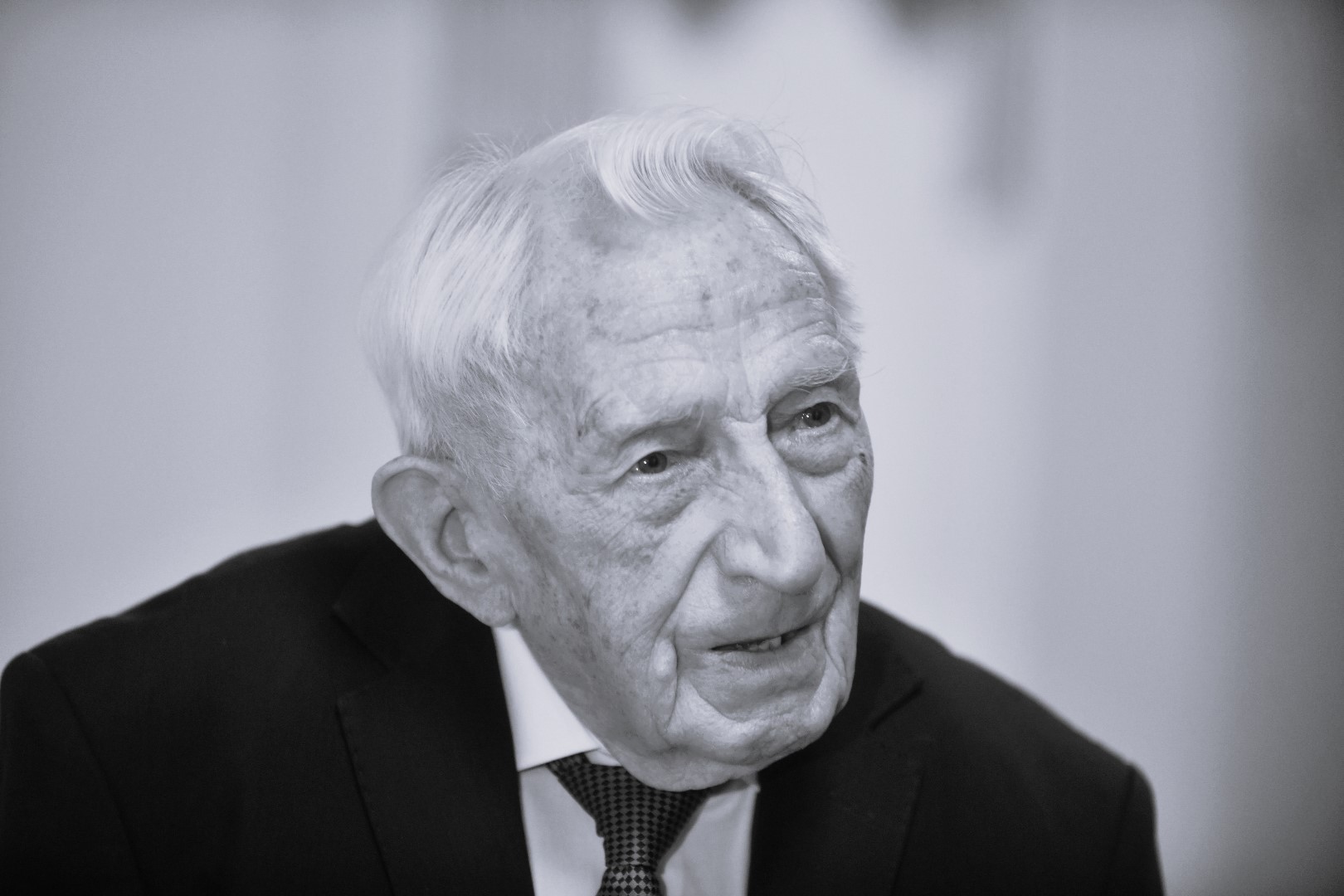 Pogrzeb majora Zenona Wechmanna będzie miał charakter państwowy - Radio ...