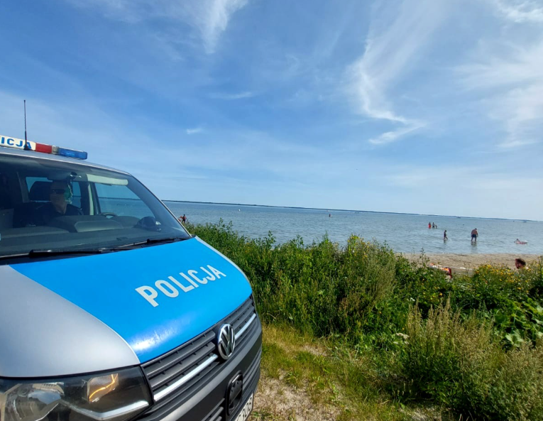 Dramatyczne poszukiwania Natana trwają. Na plaży w Jastarni znaleziono ciało - Radio Poznań